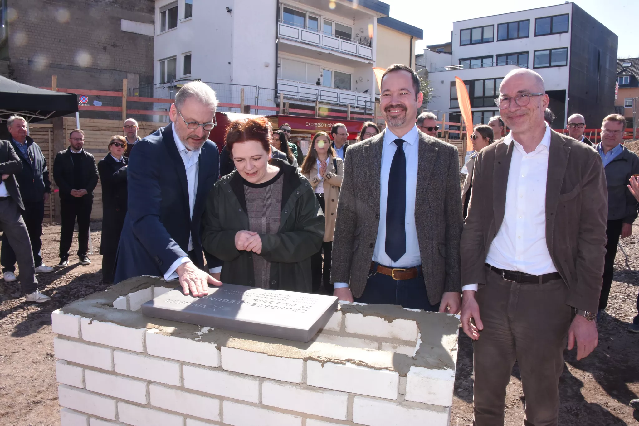 Lubig-Quartier: Grundstein für das Quartier - Bad Godesberg