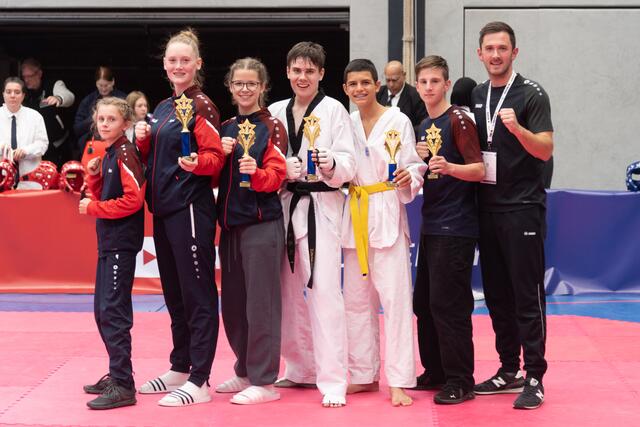 Taekwondo: Landesmeister aus Berghausen und Becke - Gummersbach