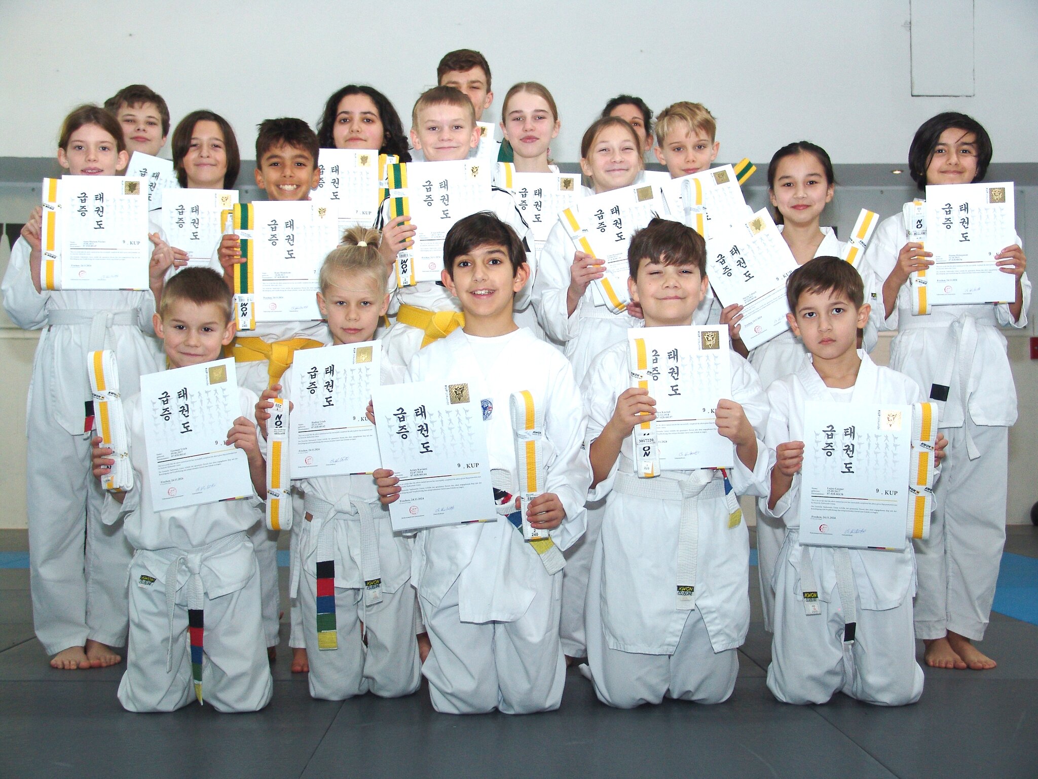 Taekwondo: Hürde gemeistert - Frechen