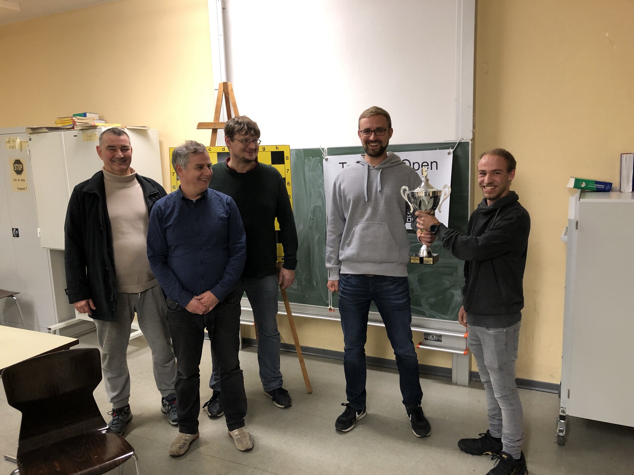 Fotofinish am Schachbrett: Marius Gramb gewinnt das Open - Rhein-Sieg