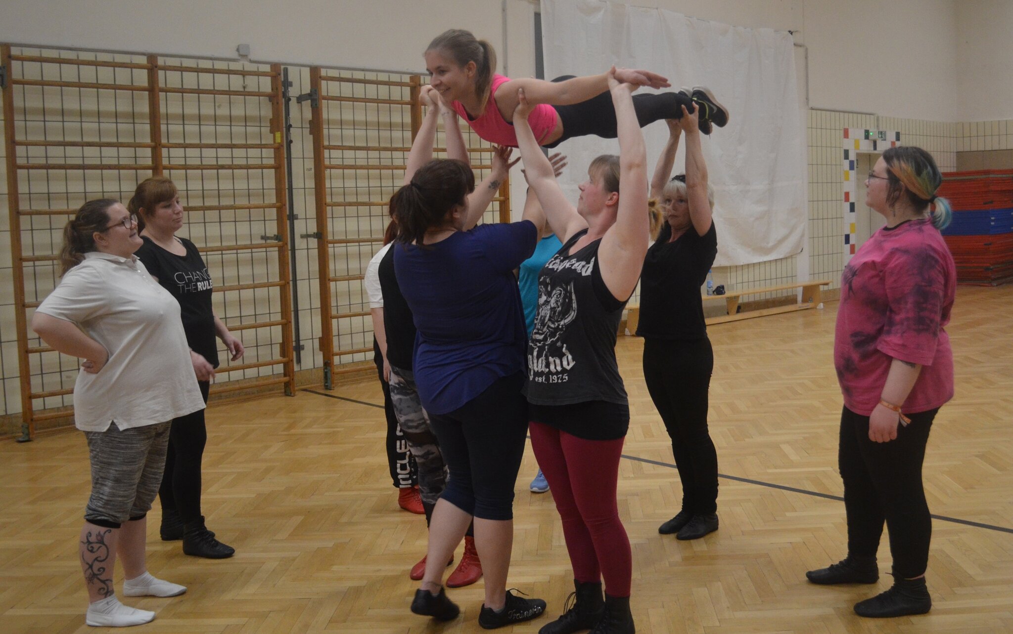 Neuer Tanzsportverein: Die „Dancing Devils“ leben die Inklusion - Sankt ...