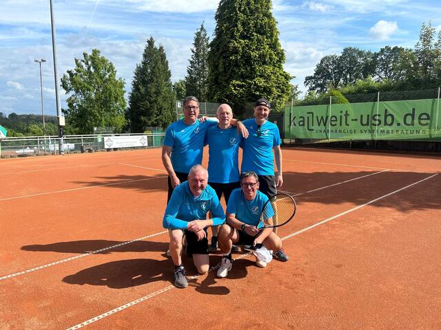 Tennis: TC 77 Drabenderhöhe: Herren 50 und 75 top - Wiehl