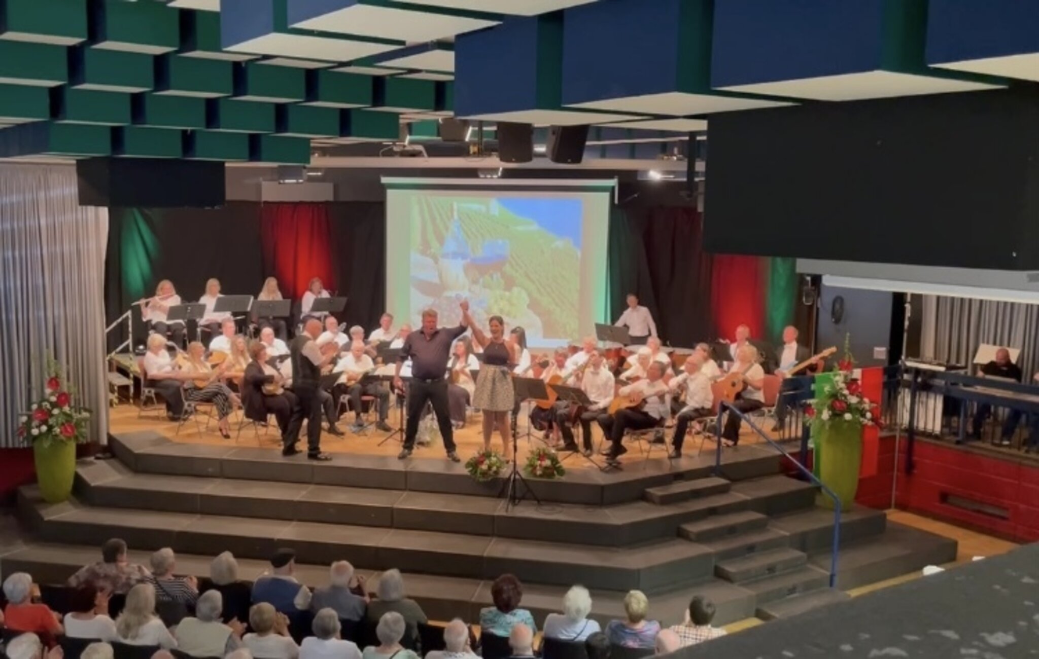 Mandolinen-Orchester Niederkassel: Eine musikalische Reise durch ...