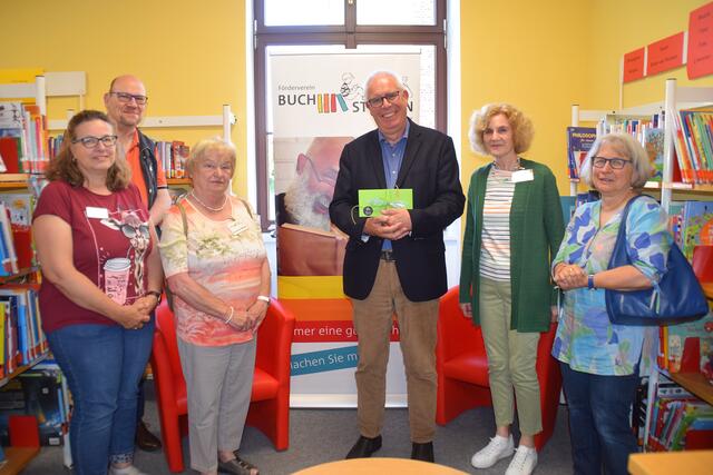 Buchstützen Alfter: Förderverein der Bücherei begrüßt sein 250 ...