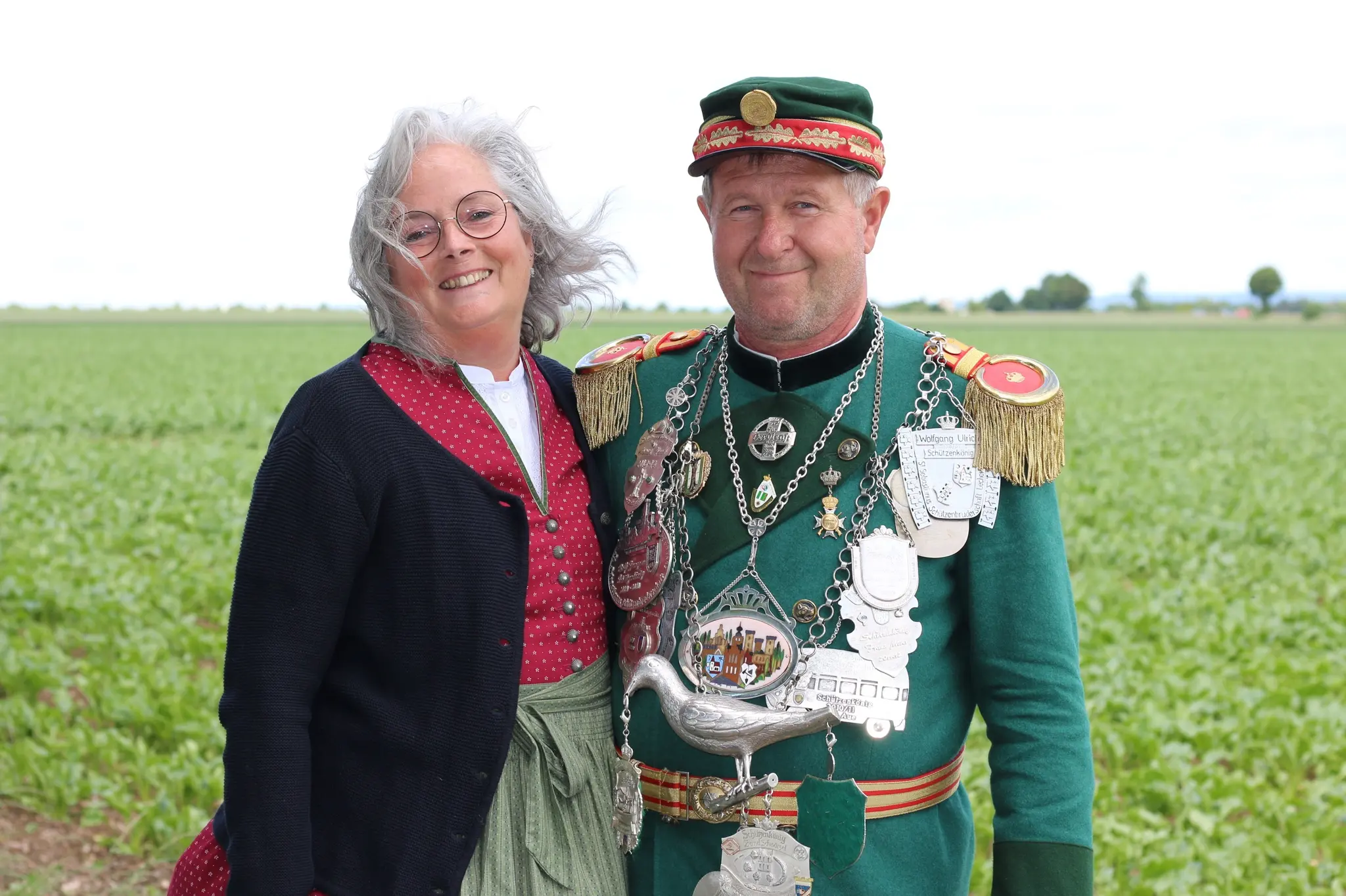 Stolze Königsriege im Mittelpunkt: Lechenich feiert ein großes ...