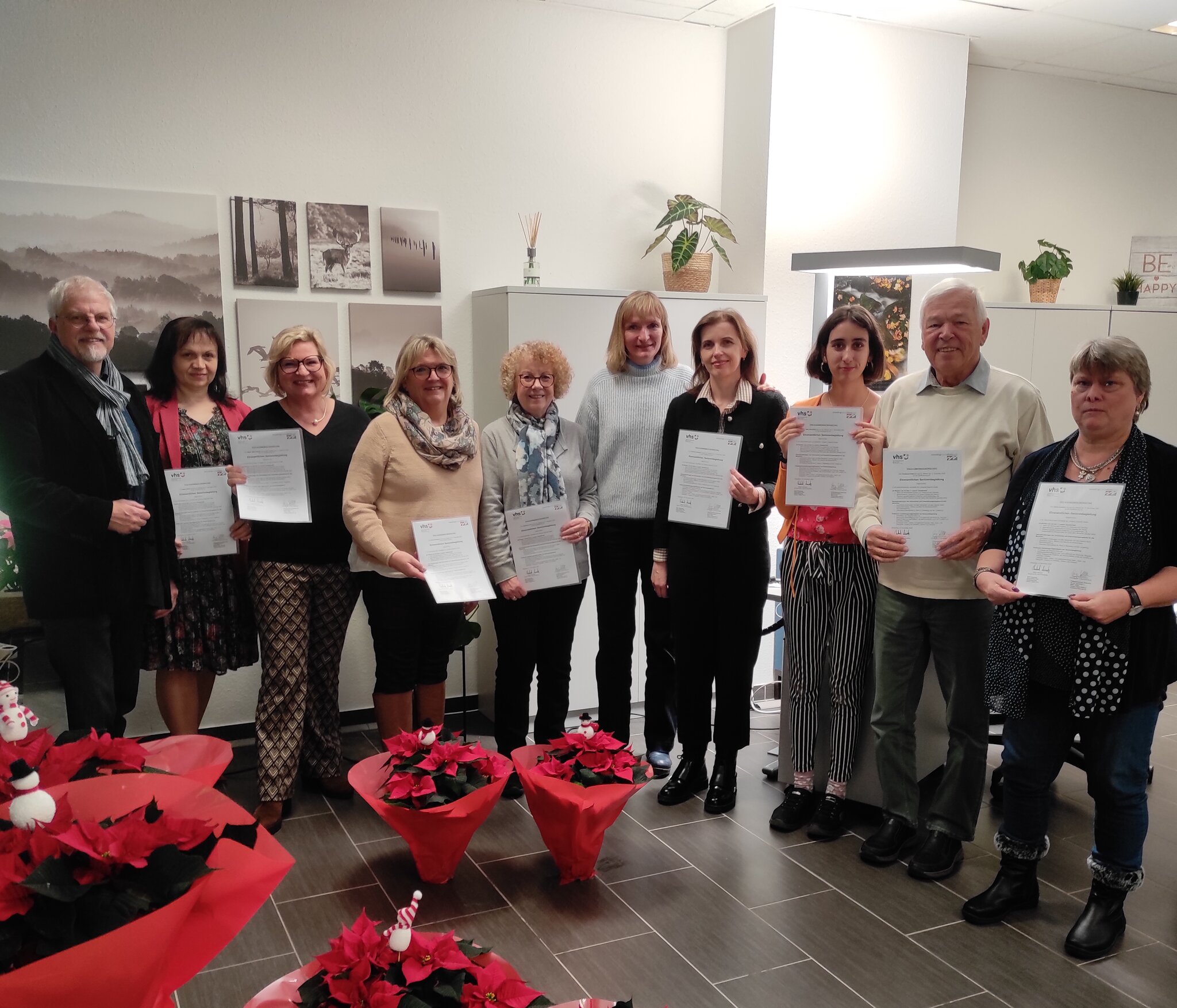 Erfolgreich geschult: Neun neue Begleiter und Begleiterinnen - Wesseling