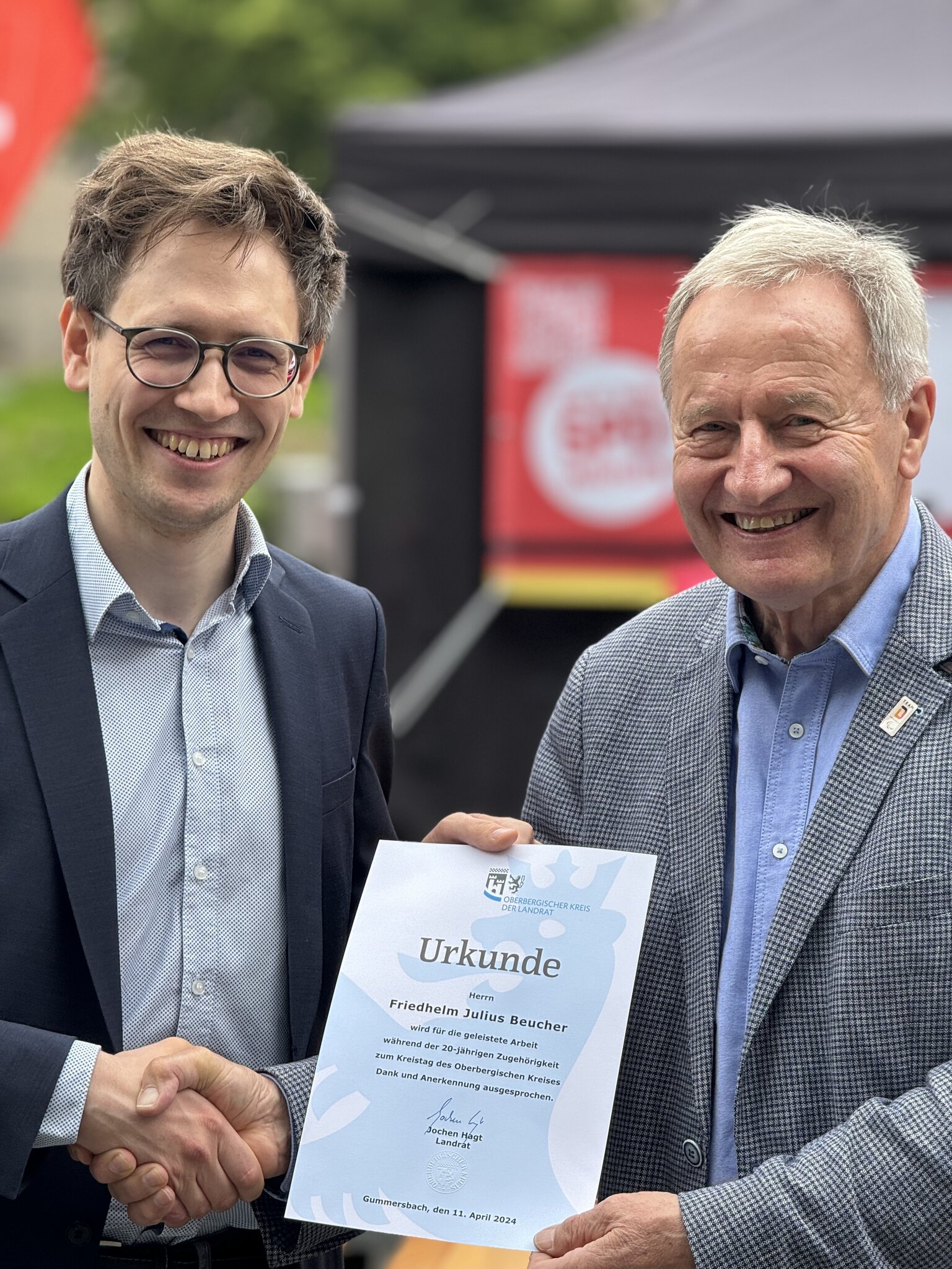 Seit Jahrzehnten engagiert: Beucher seit 20 Jahren im Kreistag - Oberberg