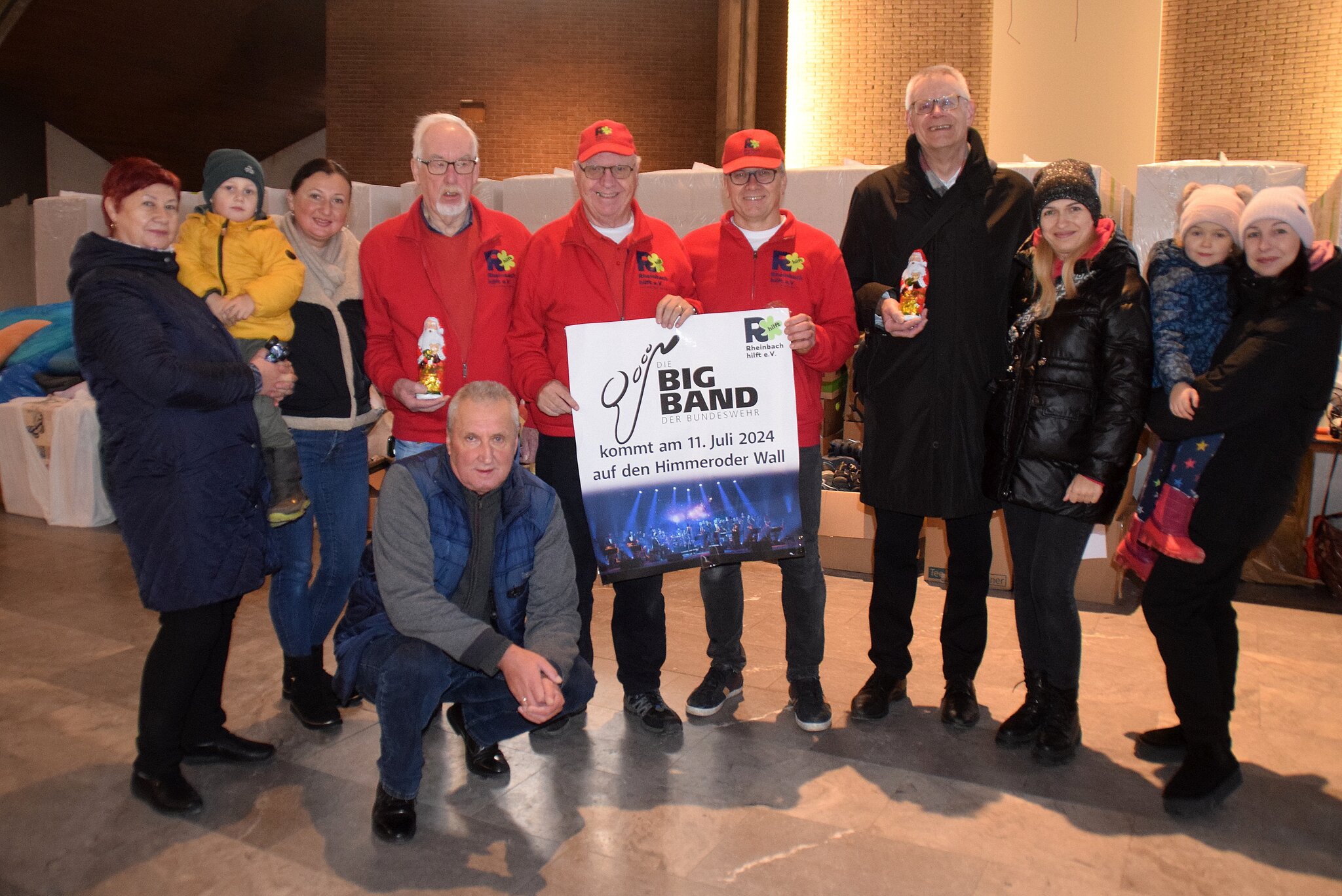 Erfolgreiche initiative: Ein Jahr "Rheinbach hilft" - Rheinbach