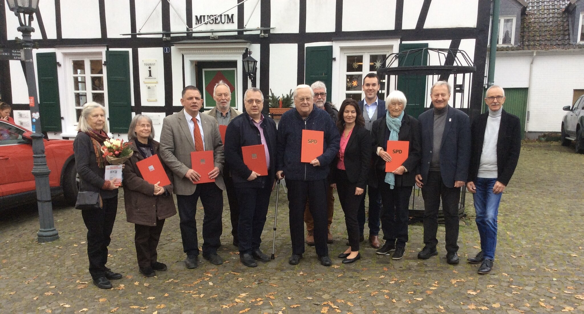 SPD Bergneustadt: 296 Jahre Treue - Bergneustadt