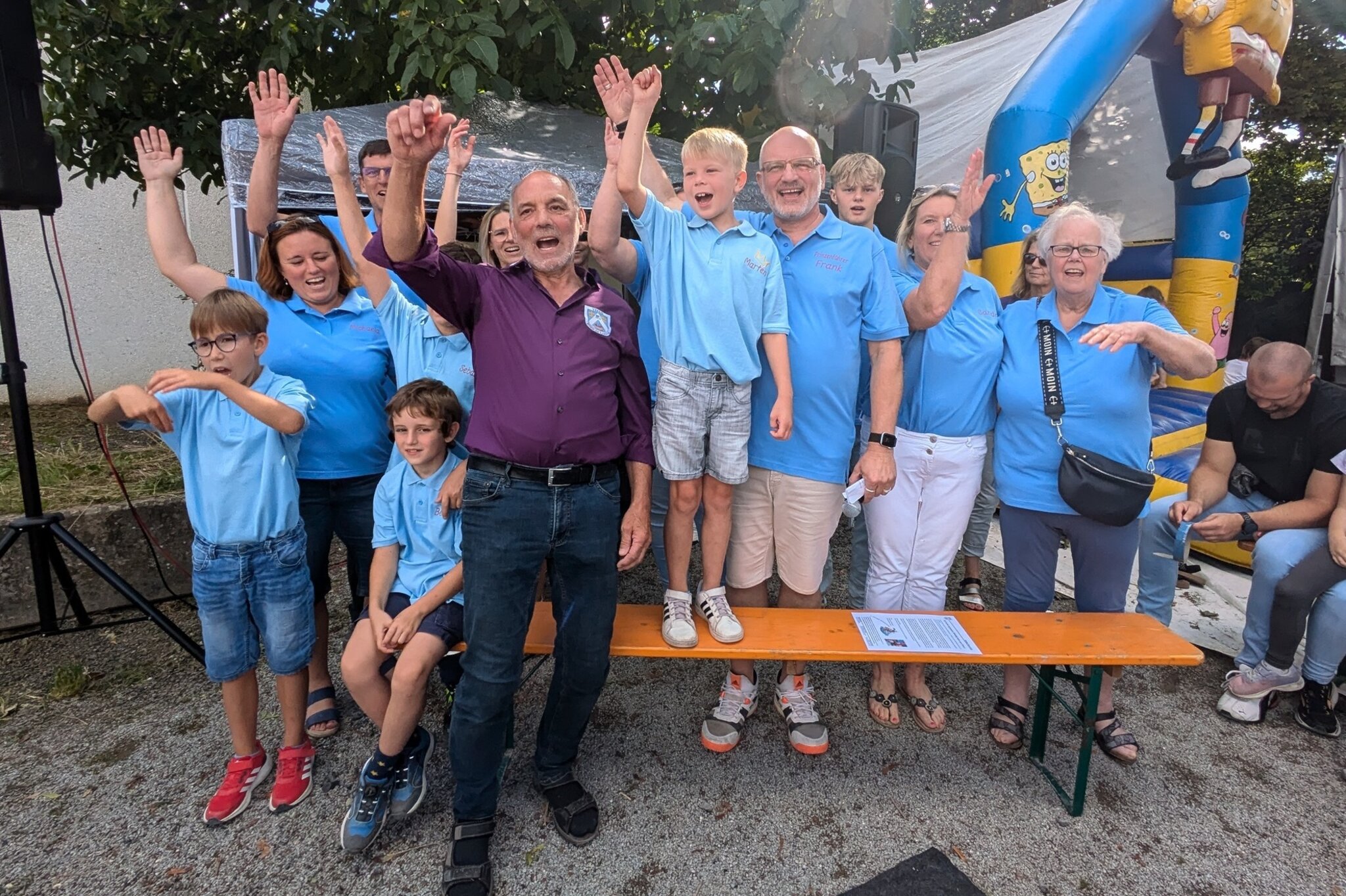 Karneval in Widdig: Von der Weser auf den Thron - Bornheim