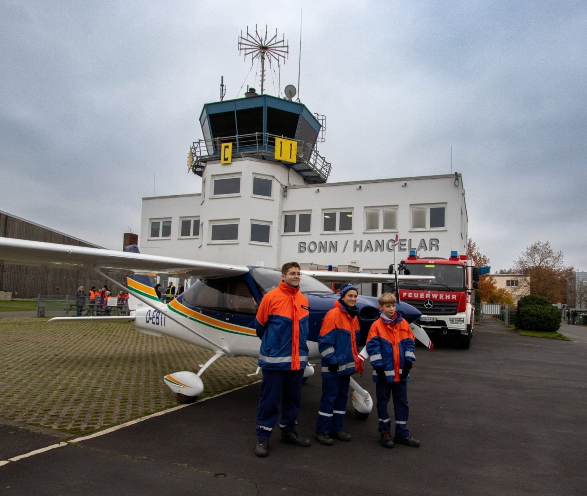 Fliegergemeinschaft Hangelar: Belohnung für den Feuerwehrnachwuchs ...