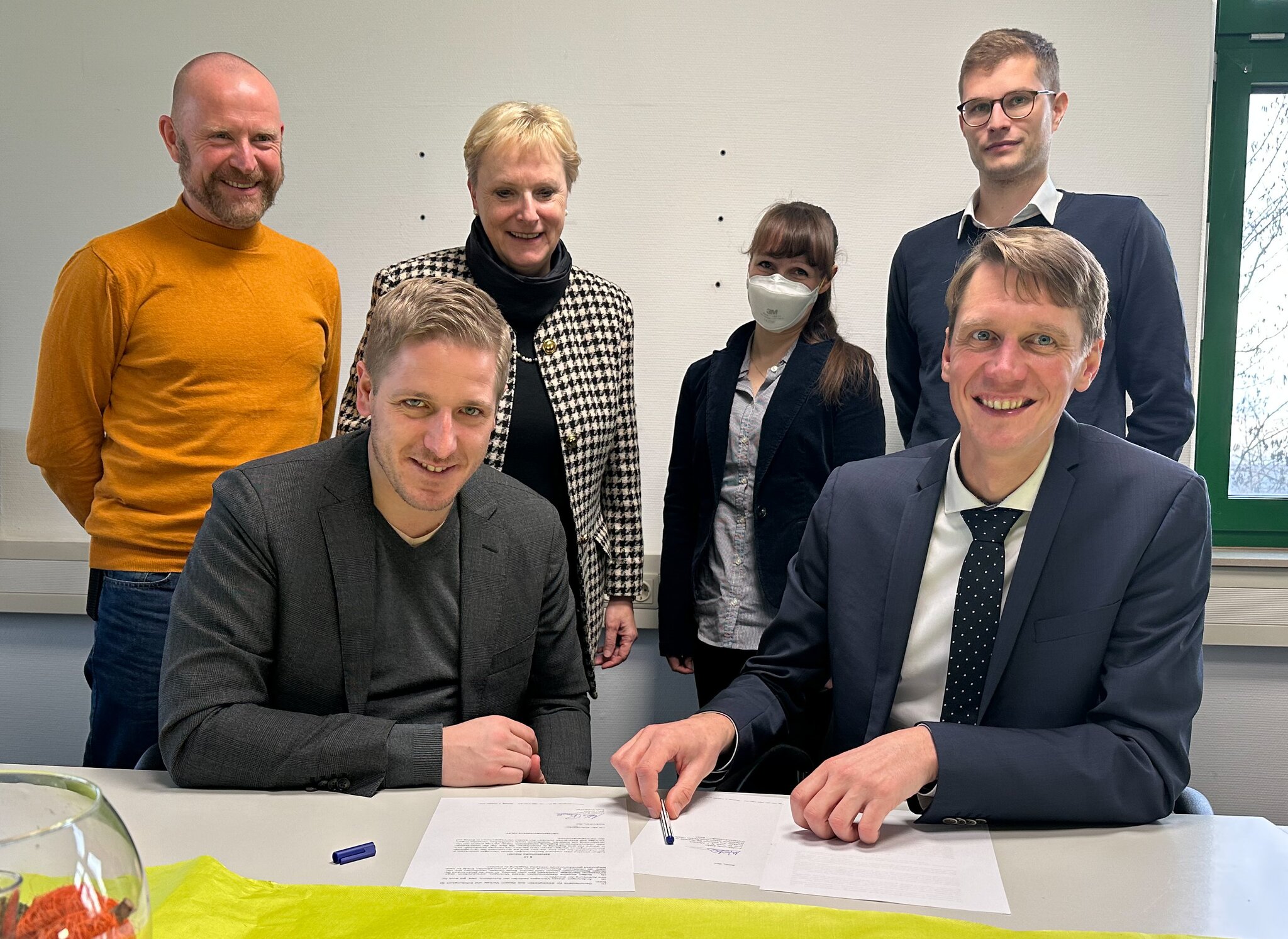 Zusammenarbeit mit Uni-Klinik Bonn: Starker Verbund gegen ...