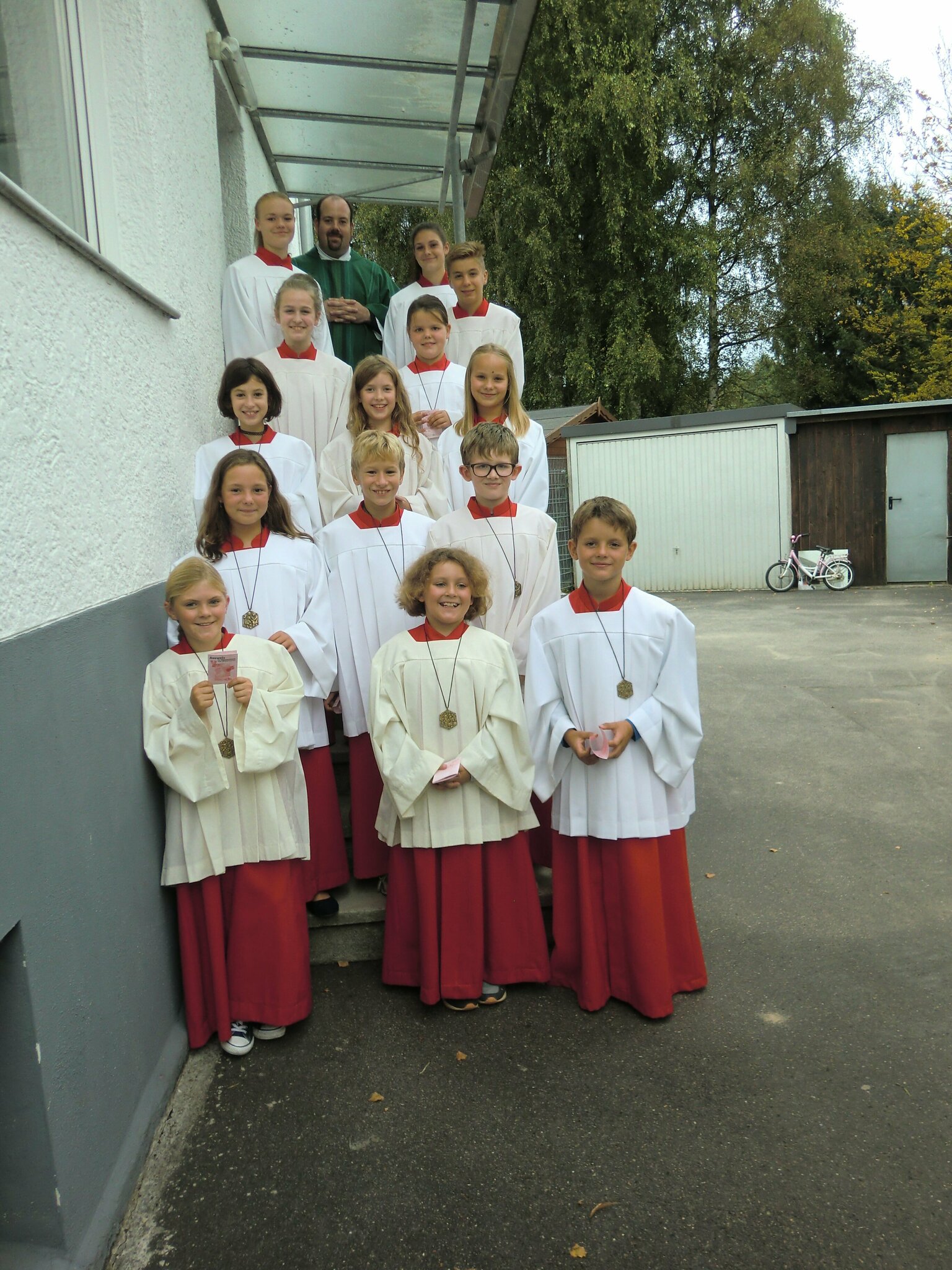 Maria Hilf Vilkerath: Große Freude - Overath