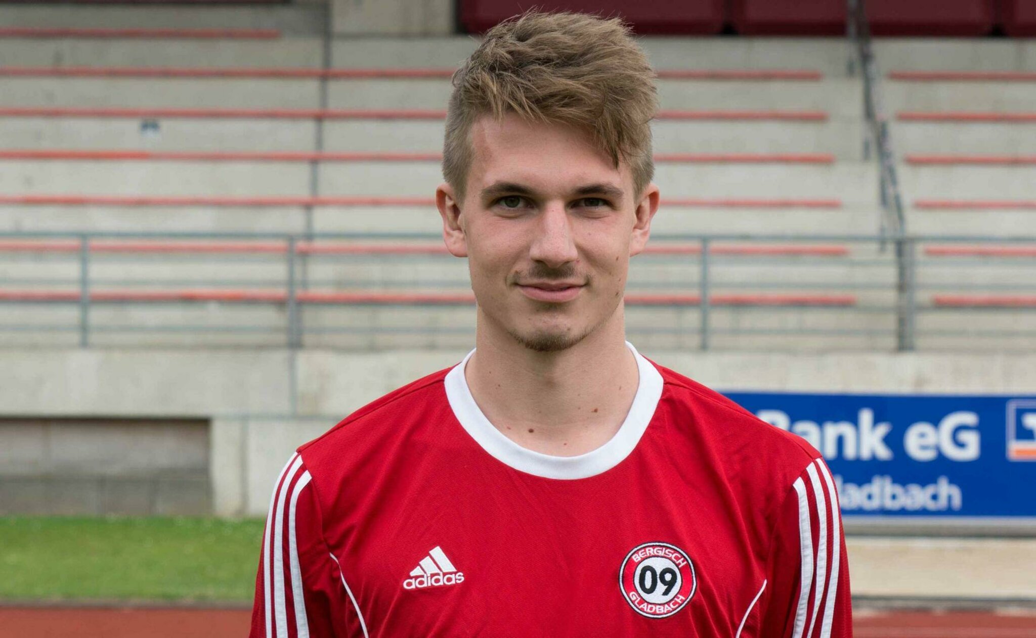 Langsam kommt Gladbach 09 in Fahrt: Yannick Albrecht schießt SV09 zum Sieg