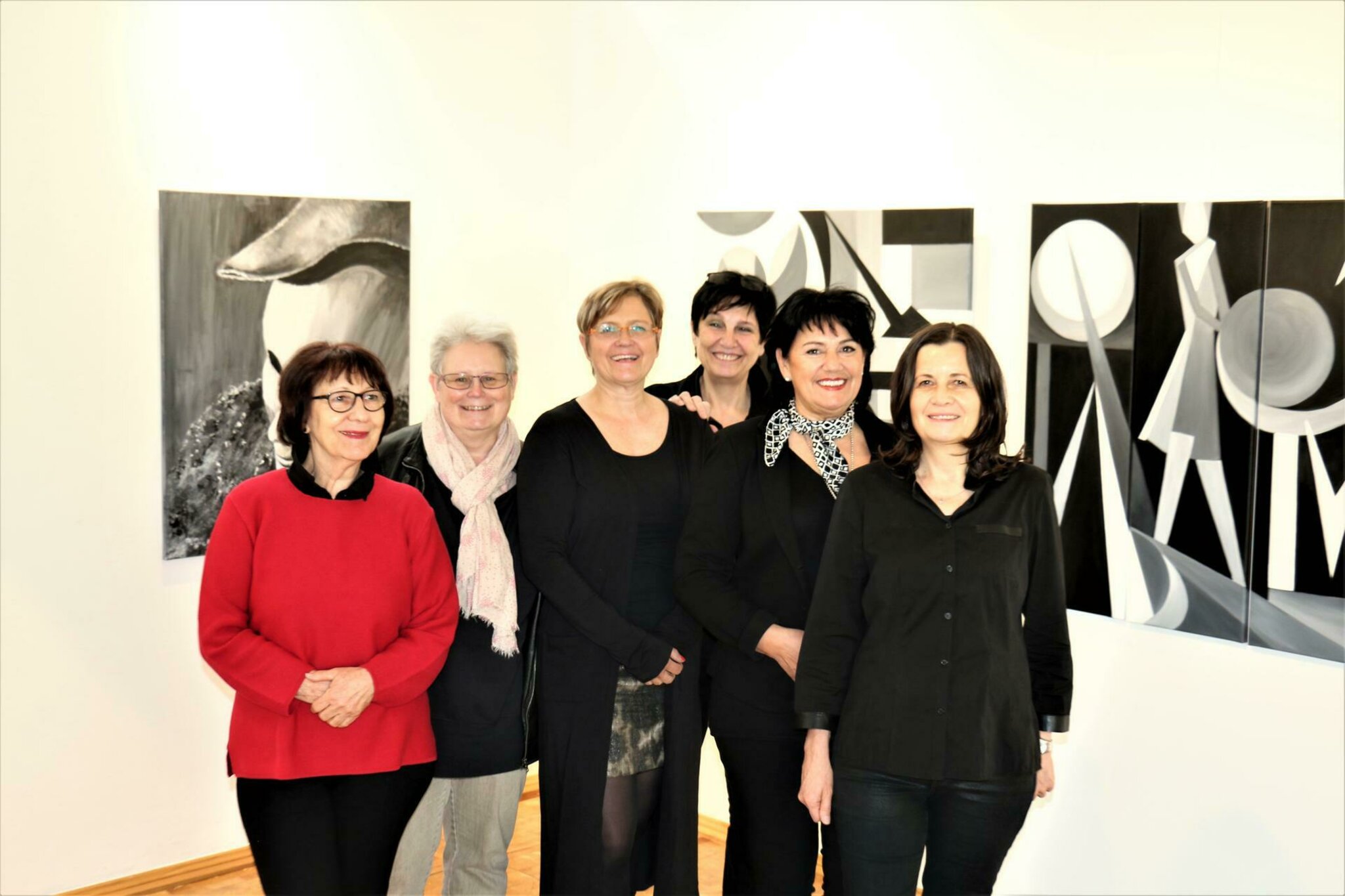 Jubiläums-Ausstellung von Eloba in der Friedenskirche: Mit dem Topf ...