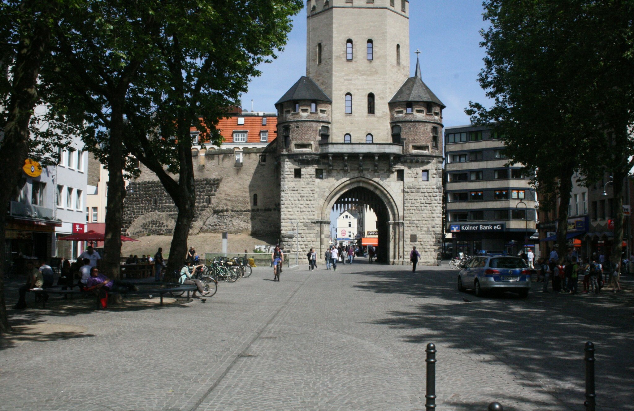 Chlodwigplatz im neuen Gewand: Umgestaltungsarbeiten sind abgeschlossen ...