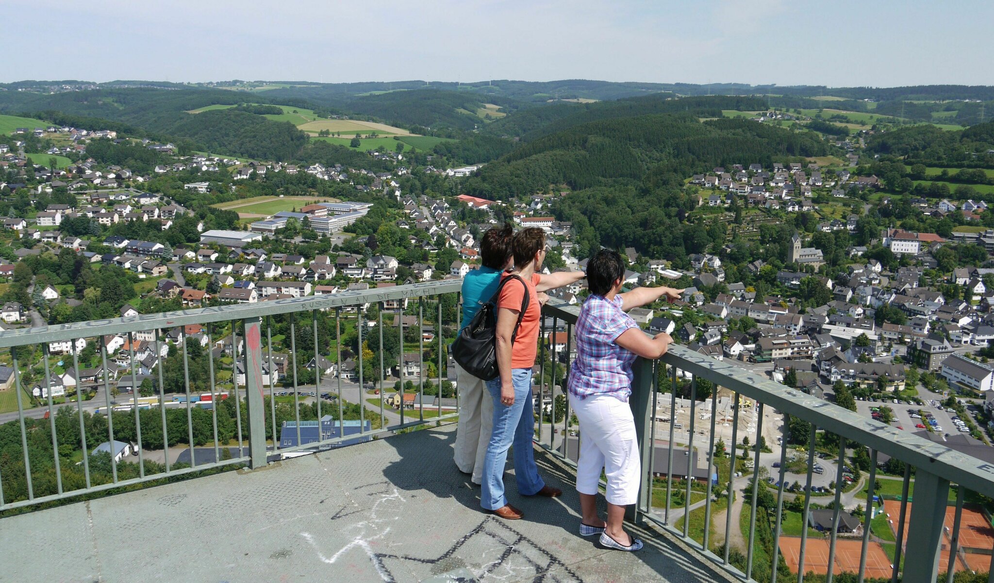 Aussichtsturm Morsbach: Die Aussicht vom Turm wieder genießen - Morsbach