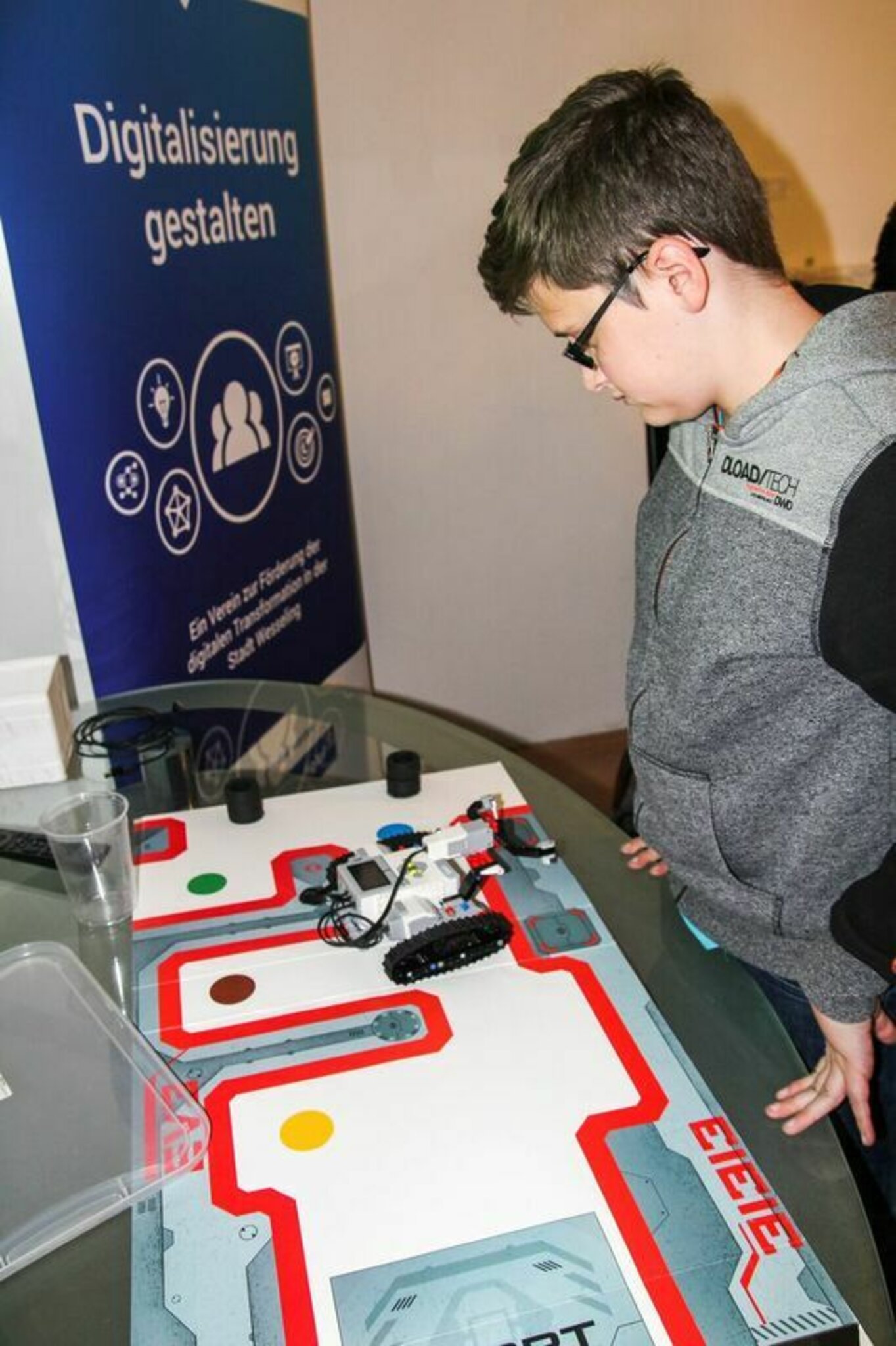 Kreatives Programmieren: Erstes Coding Camp begeistert Kinder und ...