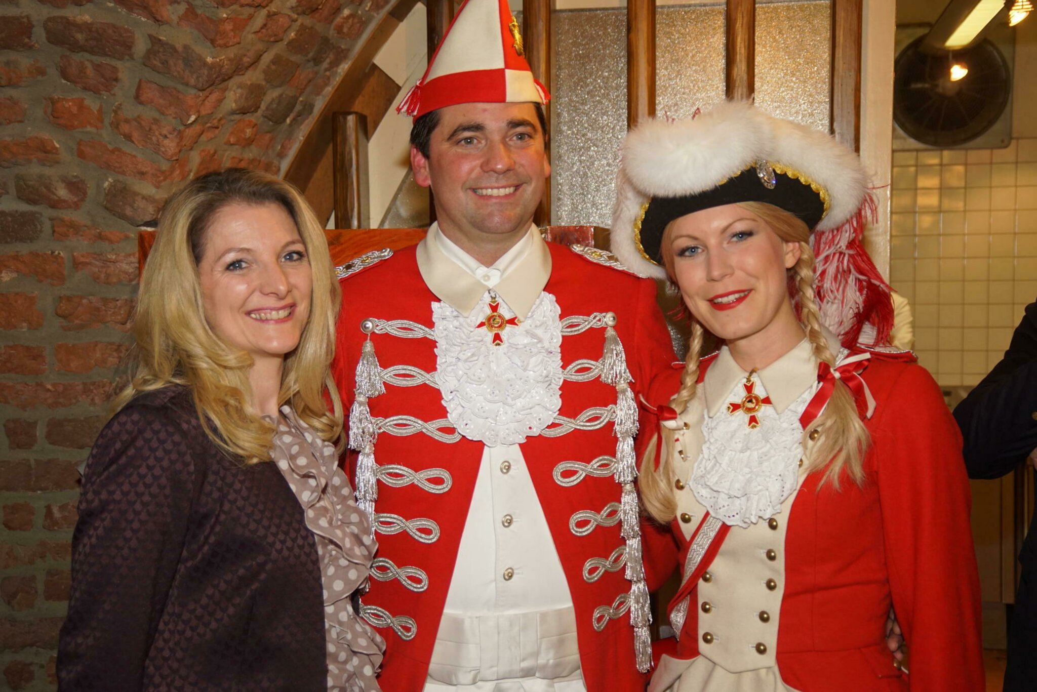 Ausbaustart für die Ühlepooz: Rote Funken sind in vielen „Plattformen ...