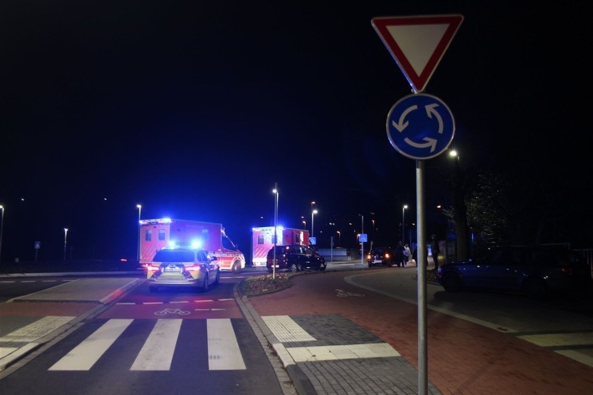 Bergisch Gladbach: Unfall am „Turbo-Kreisverkehr“ - Rhein-Berg