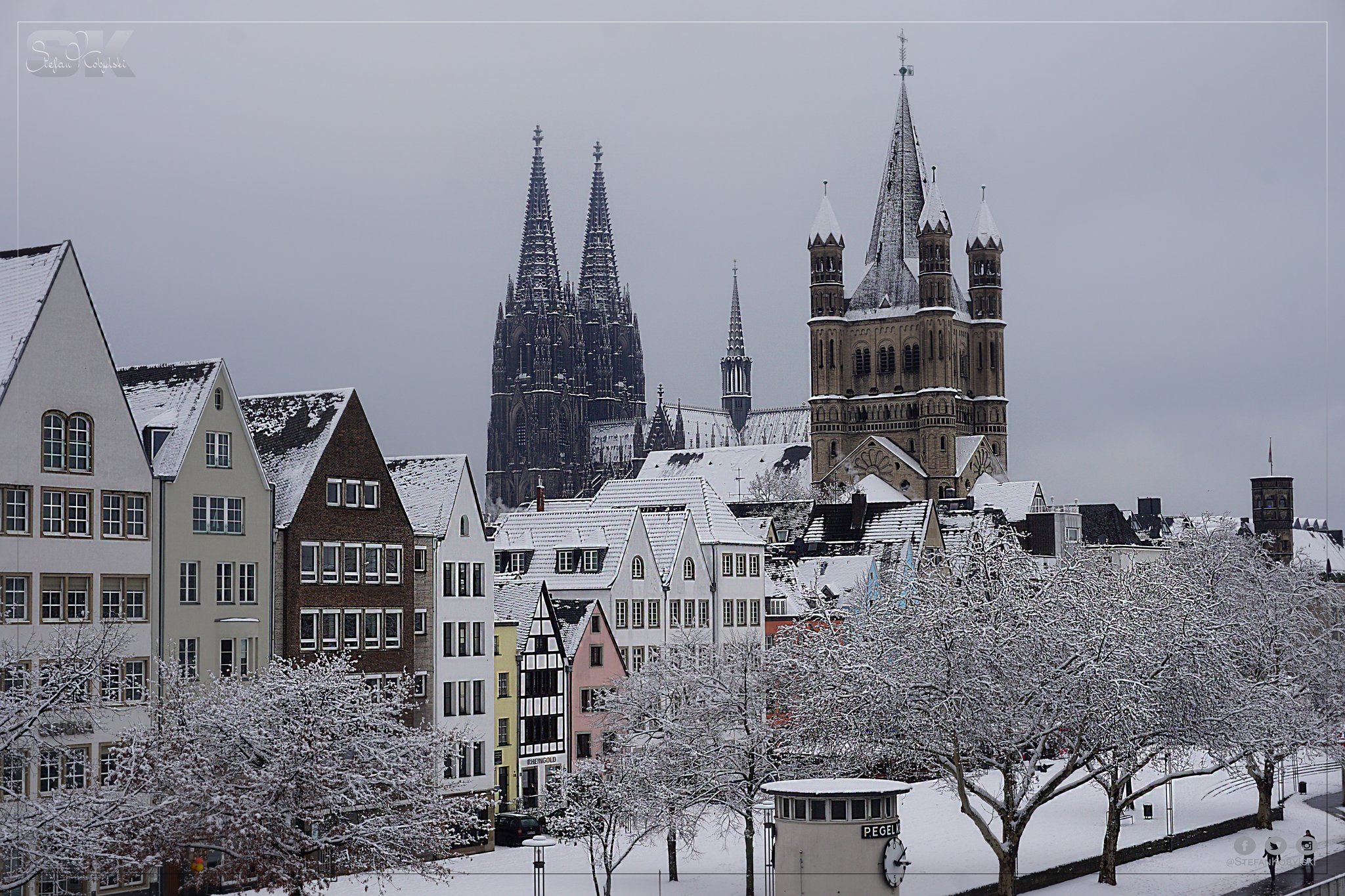 Winterwunderland Köln: Domstadt vom Schnee geküsst - Köln Innenstadt