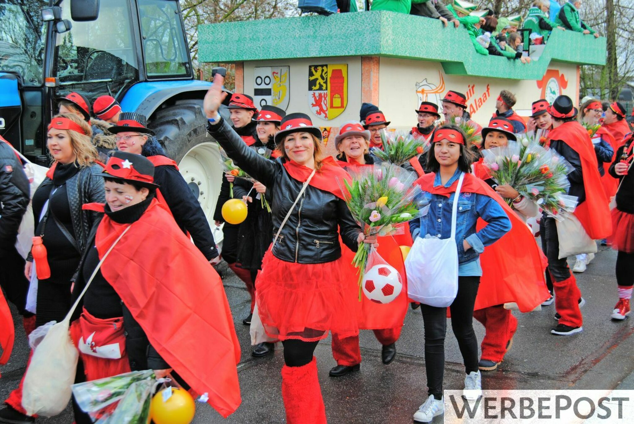 Karnevalszug Buir 2019: Der Wettergott hat es gut gemeint - Kerpen