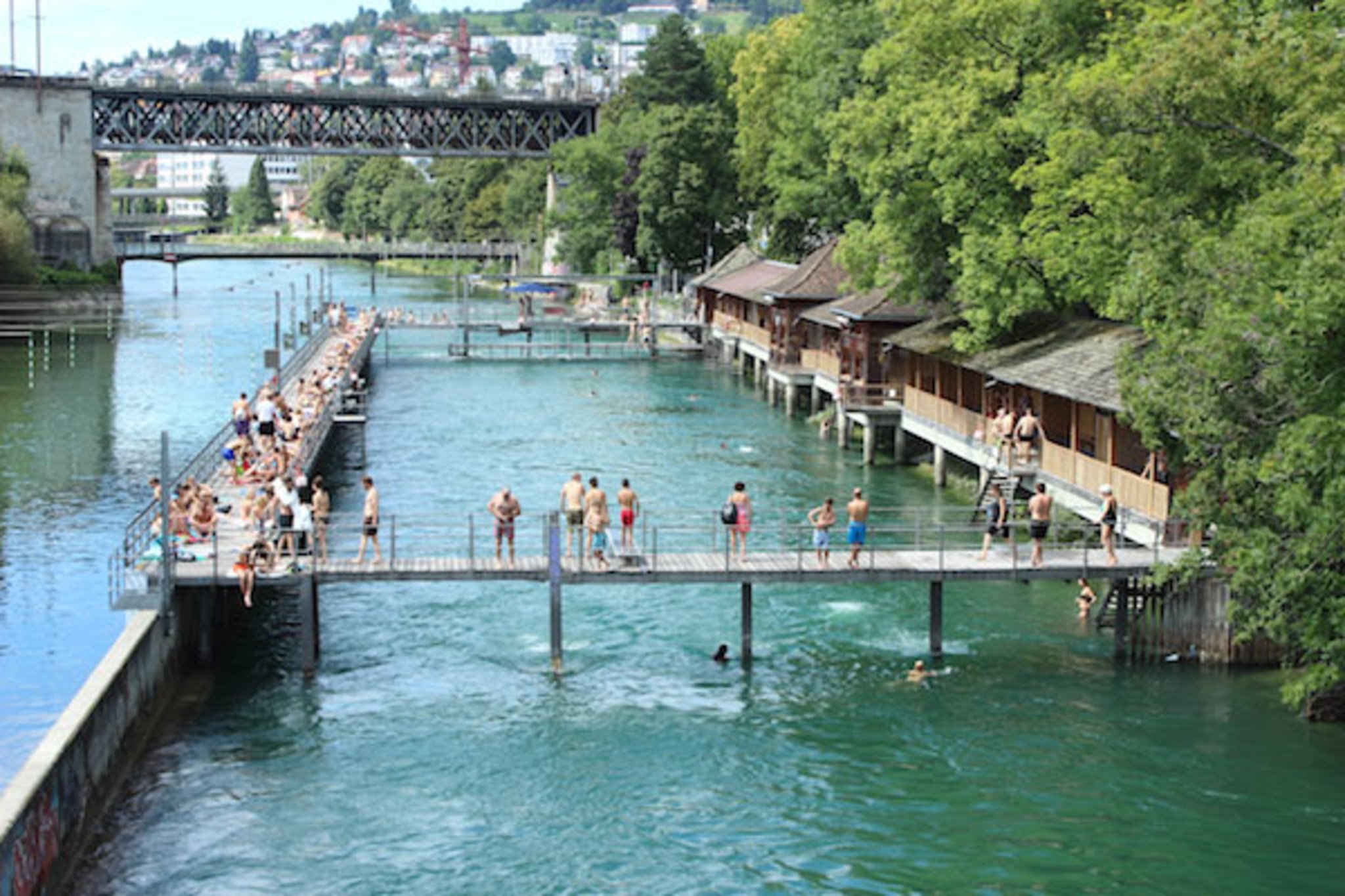 Köln / Freie Wähler: Baden im Rhein: Flussbad an der Kölschen-Riviera ...