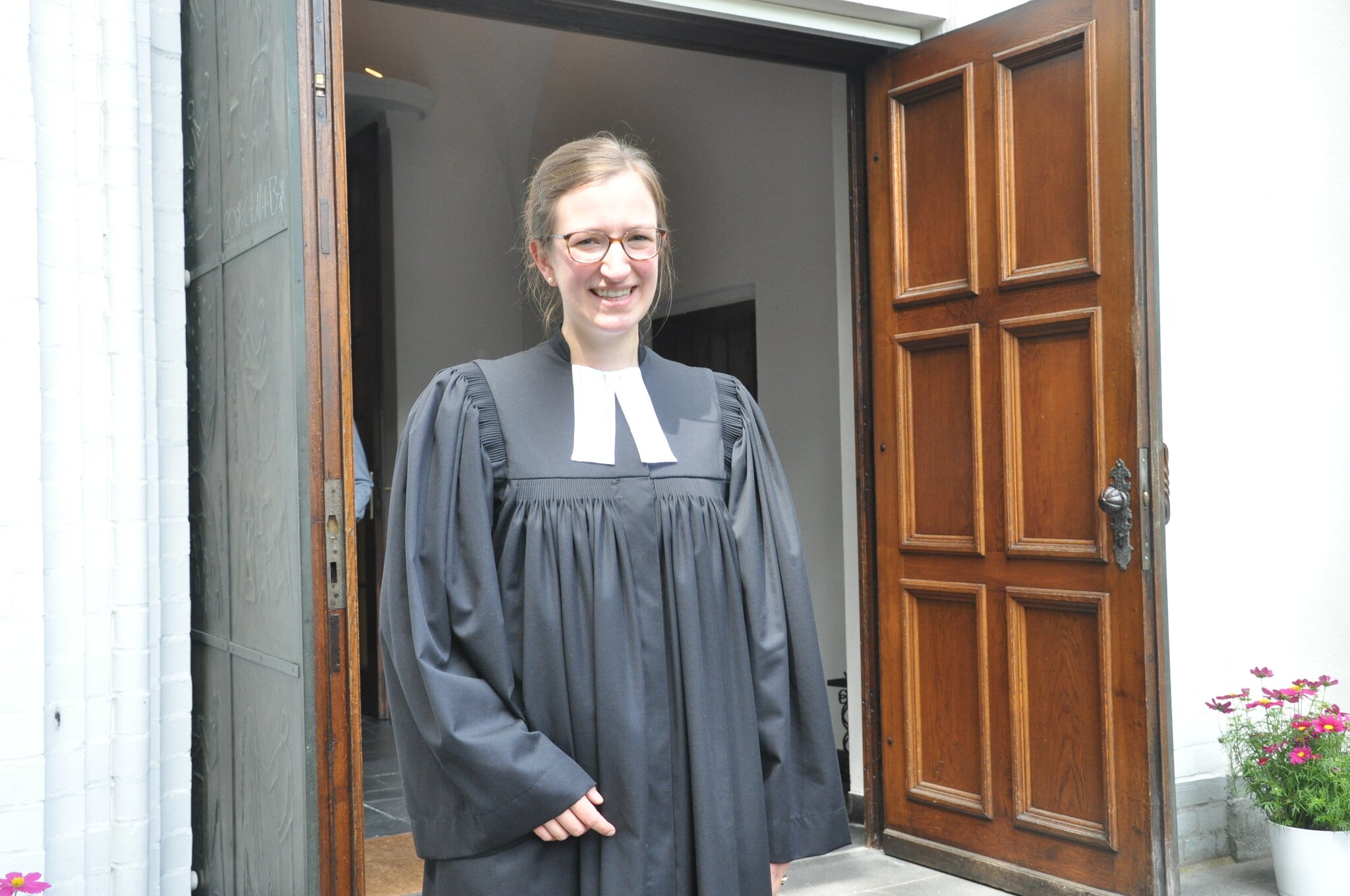 Pfarrerin Caroline Schnabel ordiniert: Abschied von der Brühler ...