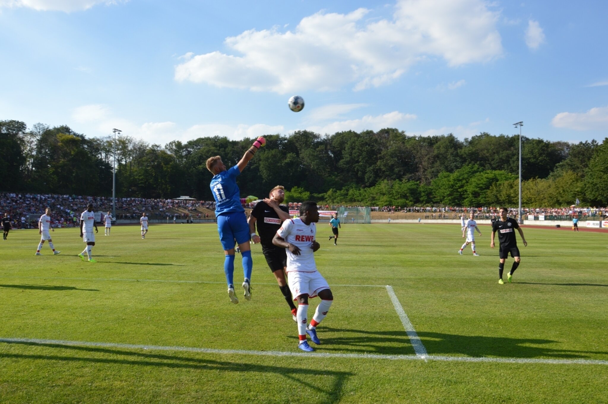 FC testet in Frechen: Erster Auswärtssieg für FC