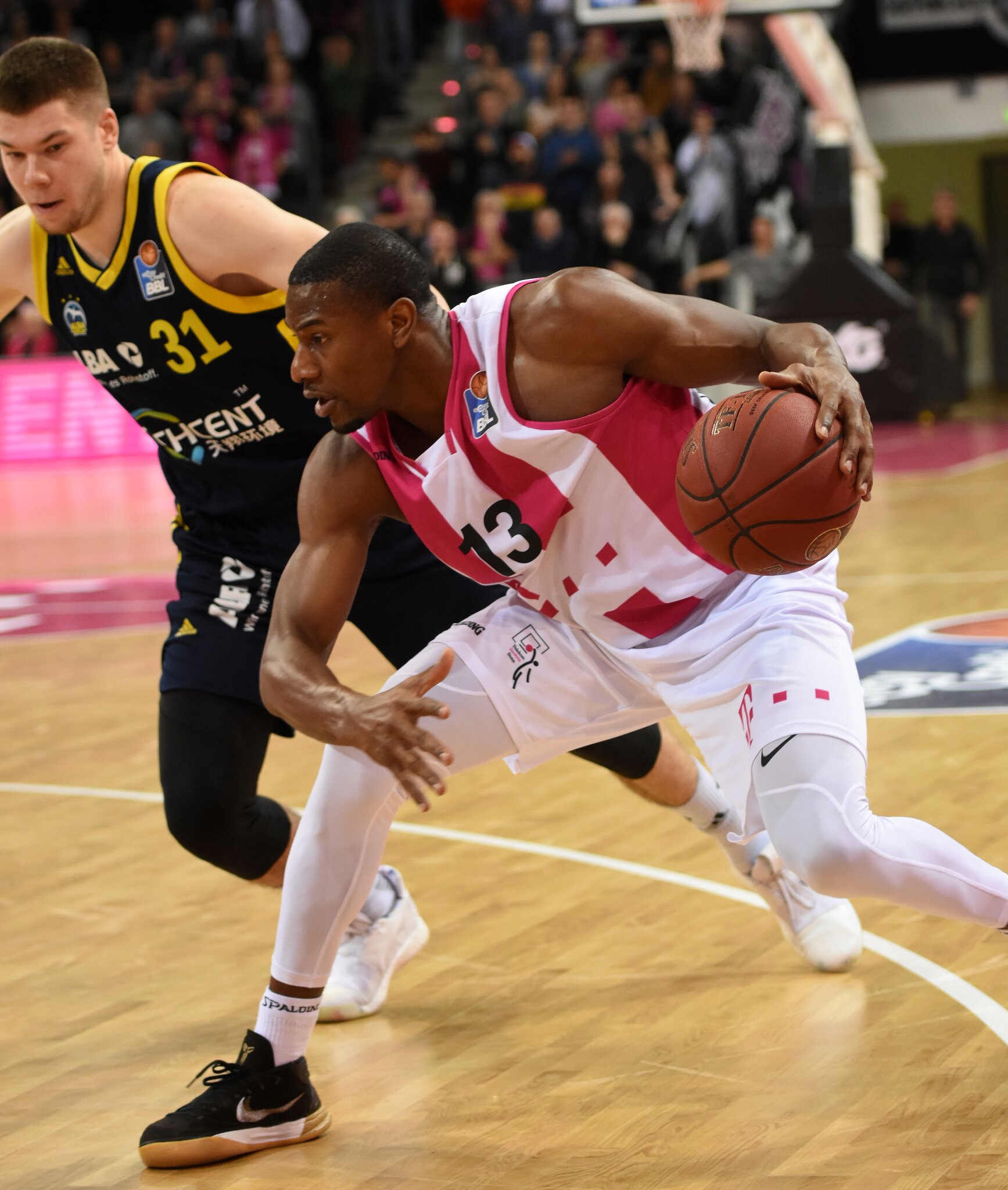 Bonn startet gegen Frankfurt in die Saison: Benjamin Simons verpflichtet