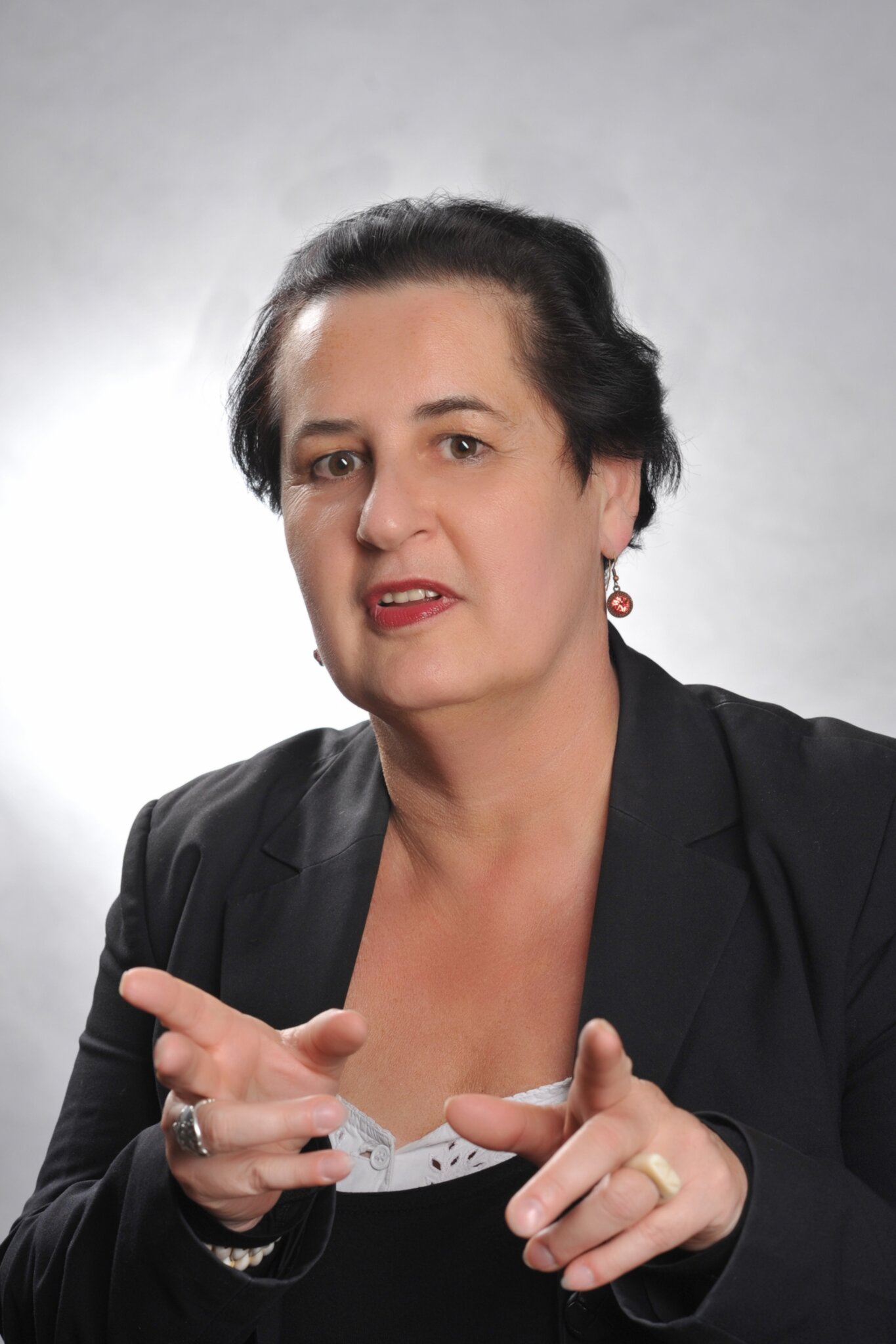 Mit "buntem" Kollegium zum Erfolg im Unternehmen?: Neues Buch von EUFH ...