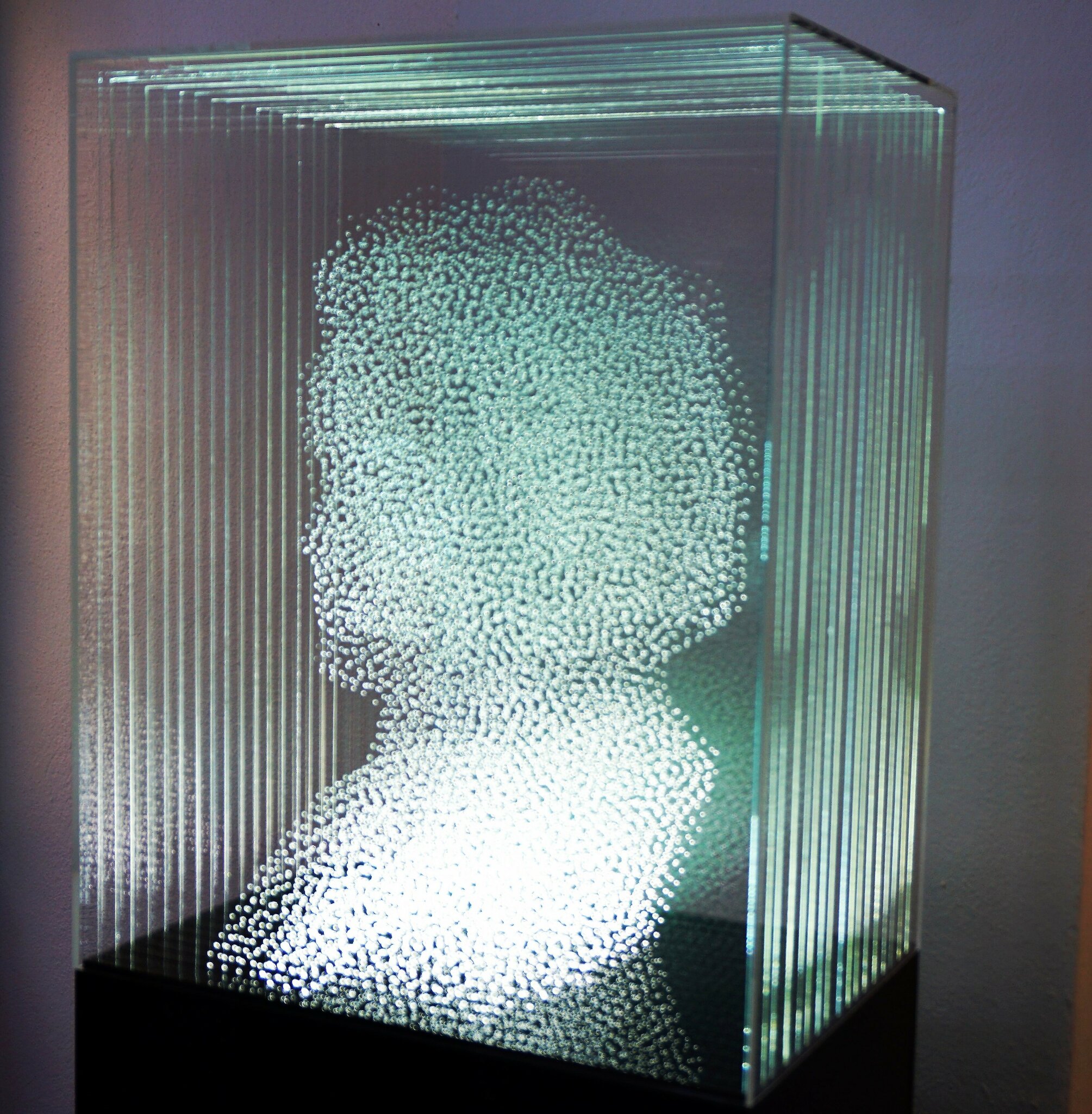 Beethoven zu Ehren: Glasobjekt des Künstlers Knut Reinhardt - Rheinbach