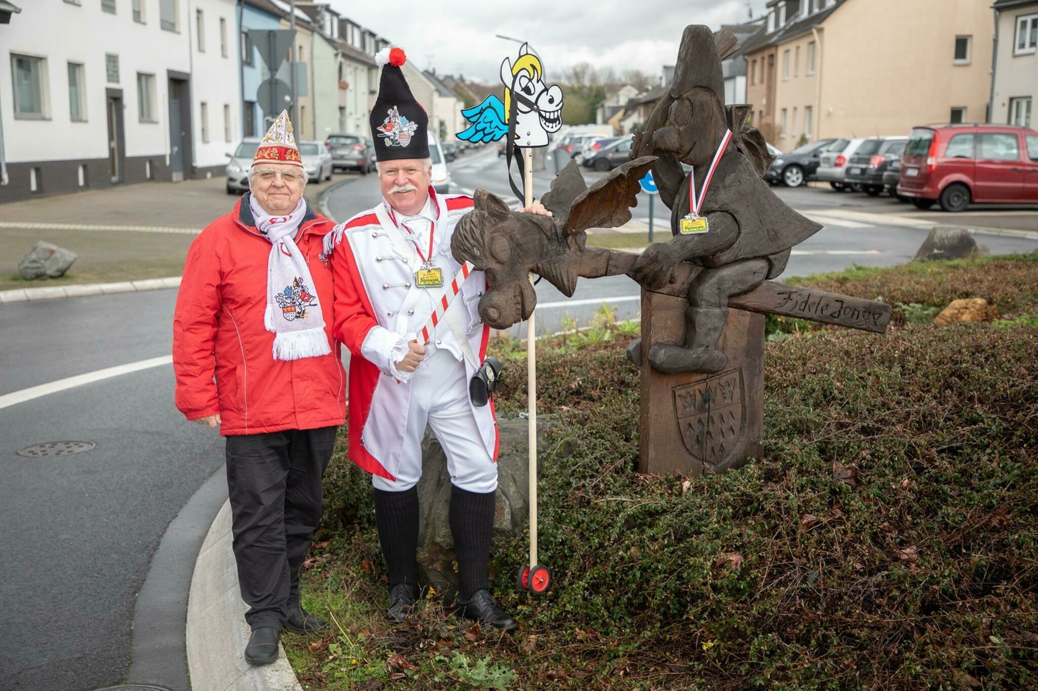Im Dünnwalder Zug wird das Maskottchen lebendig: „Fidele Hoppeditz" in ...