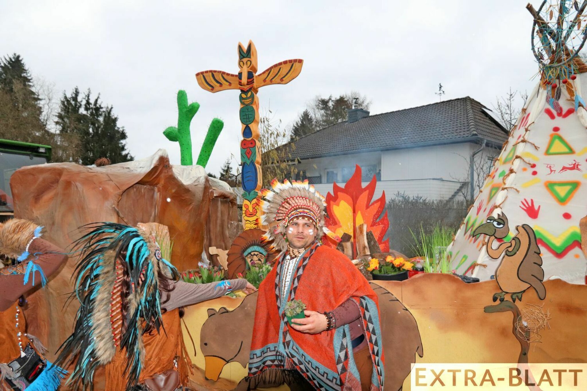 Sonntagszug in Ruppichteroth-Hänscheid: Rauchzeichen-Flat statt ...