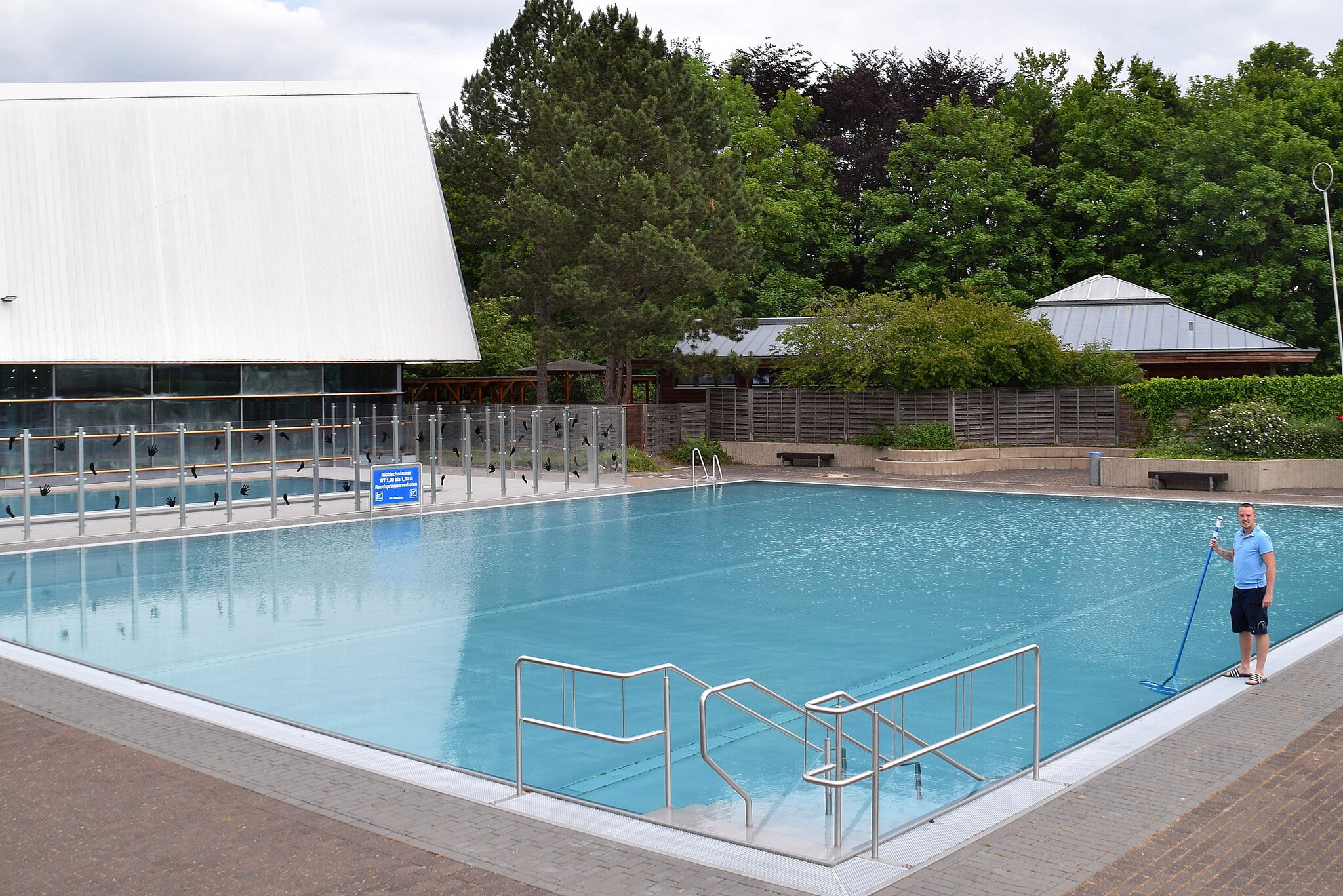 Freibad geöffnet: So funktioniert der neue Badespaß - Bornheim