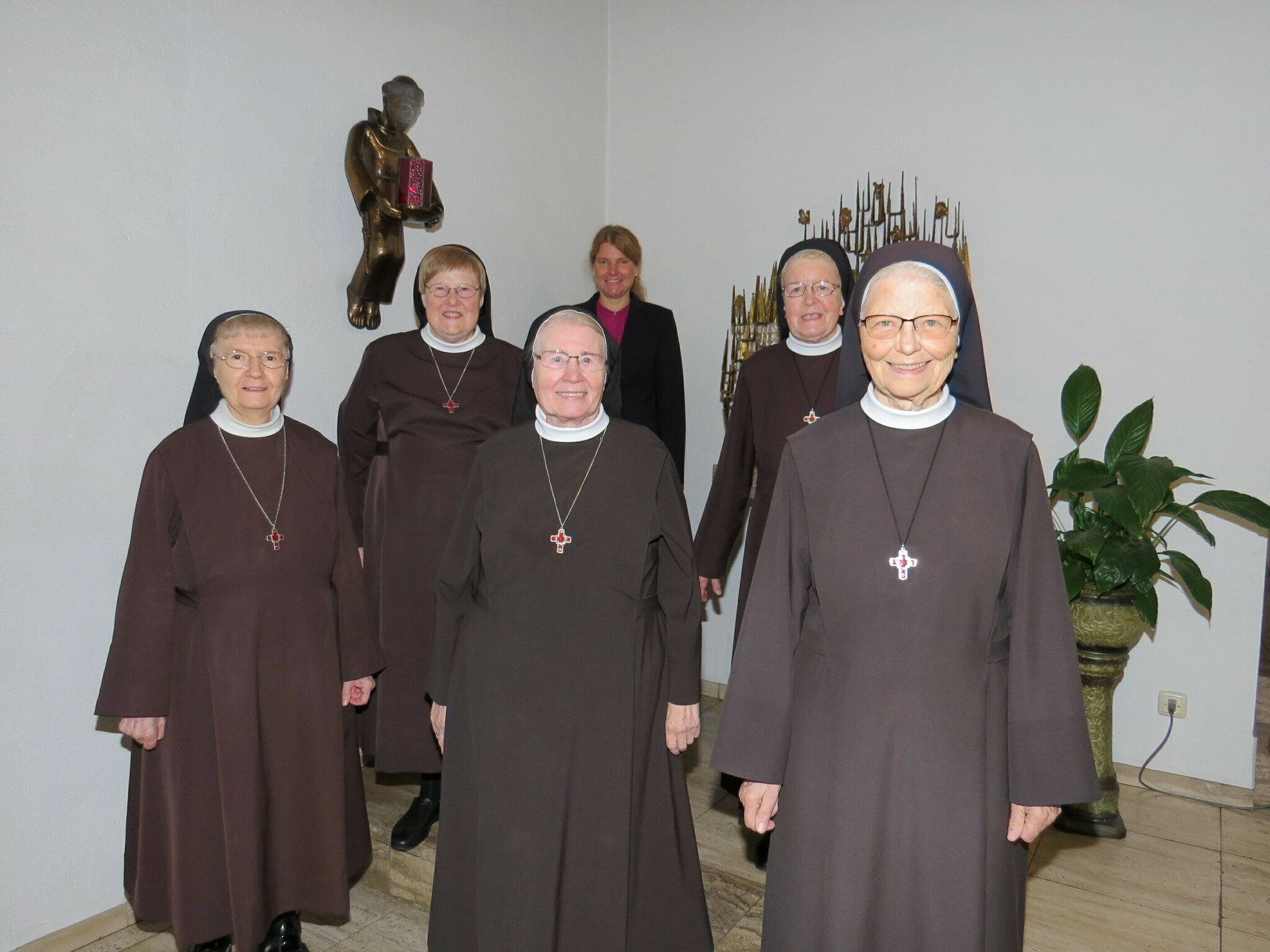 Pionierinnen der Klinikkrankenpflege: Konvent der Armen Schwestern löst sich auf - Ehrenfeld