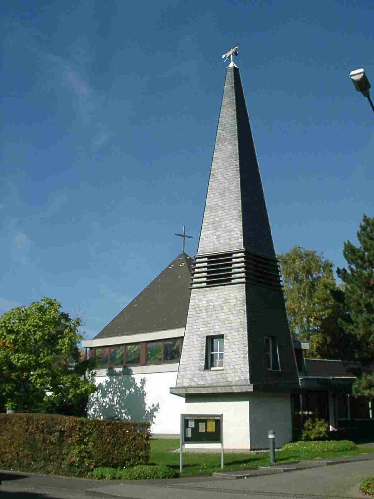 Kirche wird entwidmet: Abschied von der Johanneskirche - Brühl