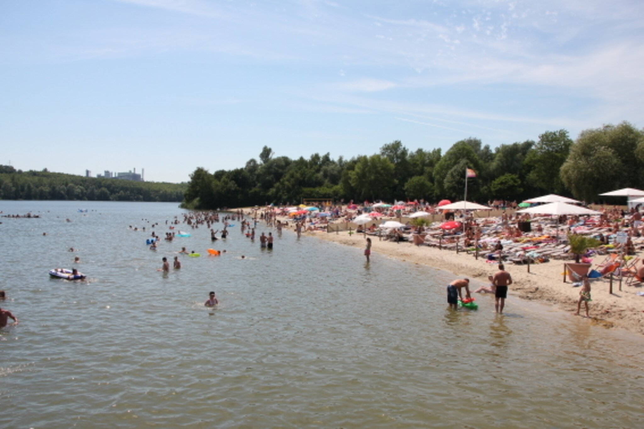 Baden gehen im Rhein-Erft-Kreis: Gesichert und überwacht - Rhein-Erft