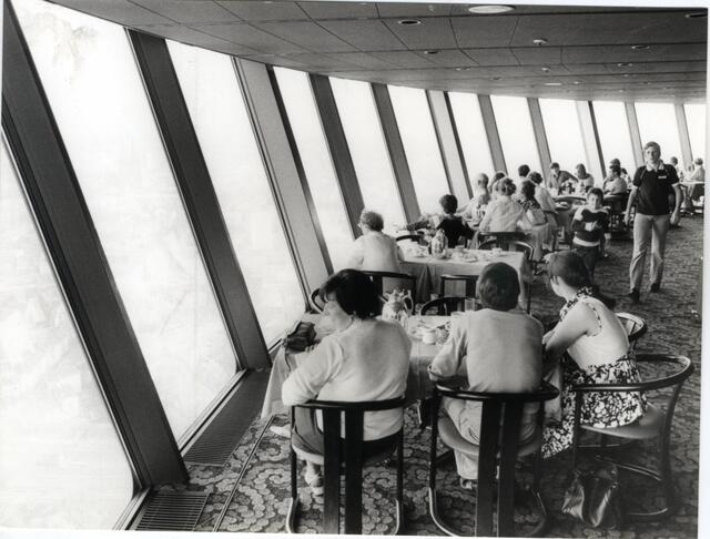 Pläne zur Colonius-Wiedereröffnung: Totgesagte leben länger - Köln