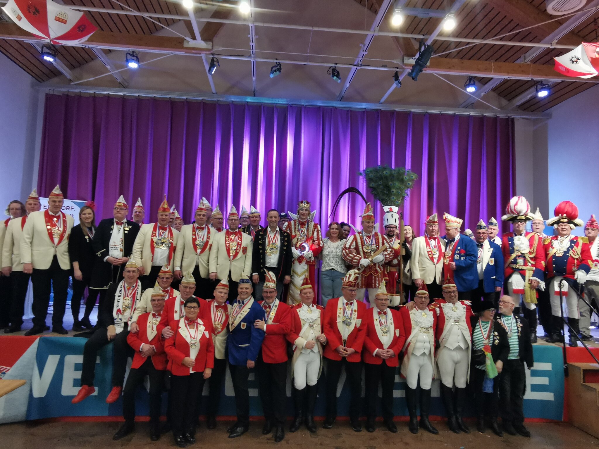 Neu-Etzweiler: Gute Stimmung beim Karnevalsempfang - Elsdorf